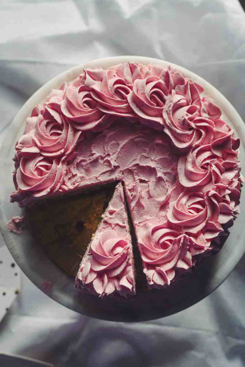 Vanilla Cake with Raspberry frosting (w/ Chocolate ganache ...