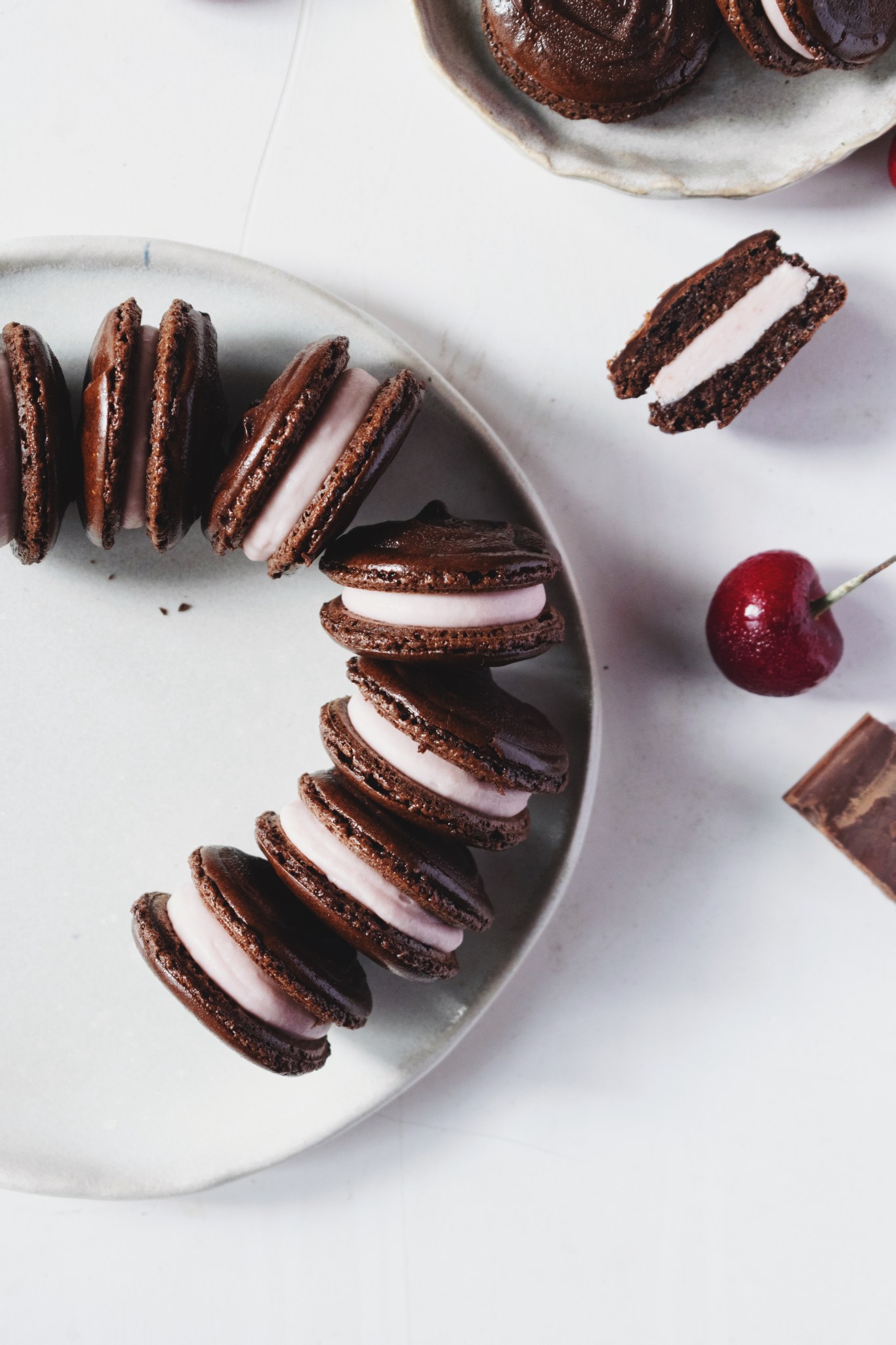 Black forest macarons – Bakesalotlady™